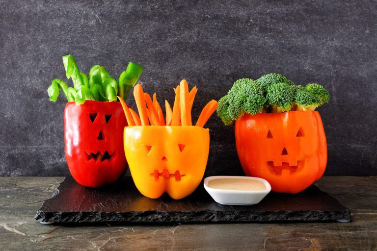 Bell Pepper Jack O' Lanterns with Veggies & Dip - Eagle Eye Produce